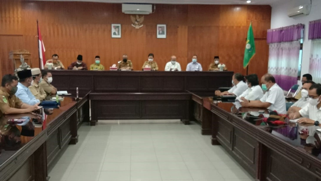 Ustaz Adnan Arsal Desak Presiden Jokowi Terbitkan Kepres Penanganan MIT ...