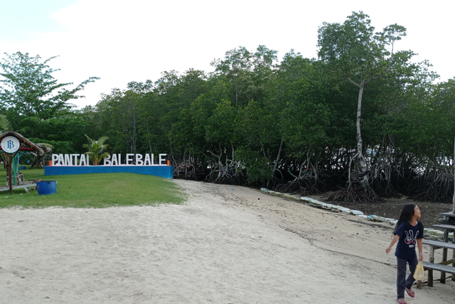 Pantai Bale-Bale Batam, Salah Satu Destinasi Terbaik Berburu Sunset ...