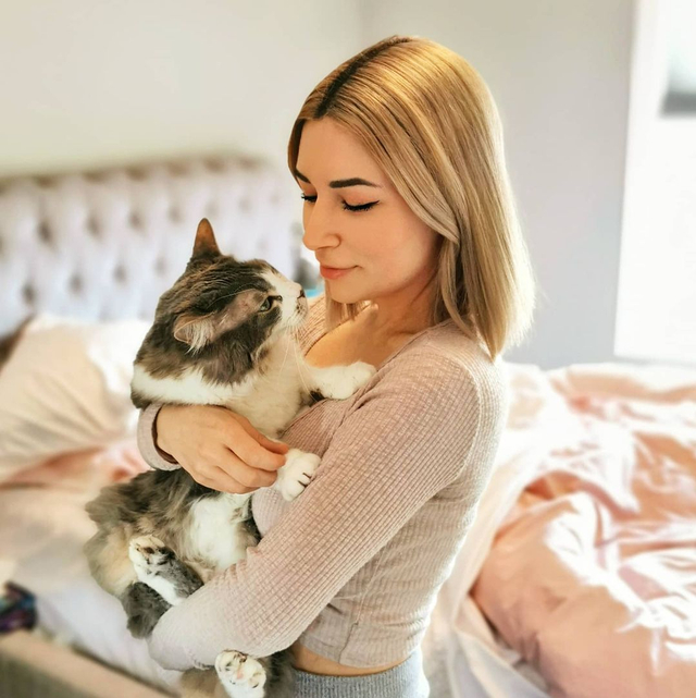 Profil Alinity Divine, Gamer Cantik Kolombia yang Gabung Situs Porno | kumparan.com