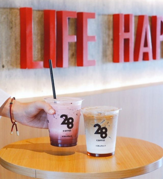 28 Coffee Balikpapan, Hadirkan Kopi Susu Enak dengan Interior yang ...