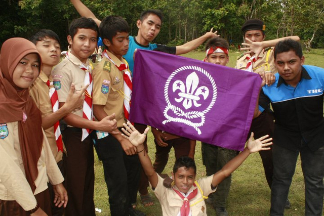 Sejarah dan Arti Lambang Pramuka Indonesia | kumparan.com