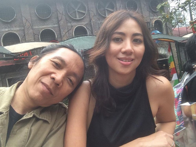 6 Potret Mesra Bimbim Slank dan Istri, Hampir 22 Tahun Menikah Makin Harmonis | kumparan.com