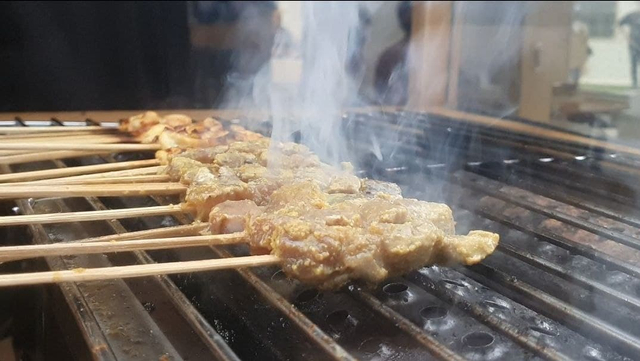 Mencicipi Sate Tuna Pertama di Jogja | kumparan.com