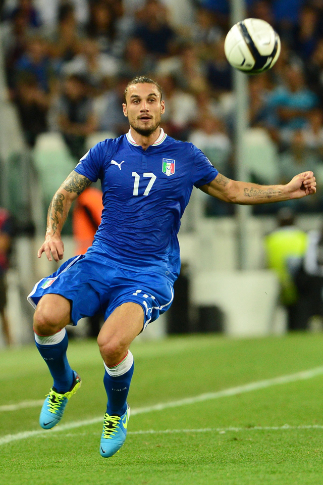 Kisah Dani Osvaldo: Striker Penuh Kontroversi, Jadi Musisi Usai Pensiun ...