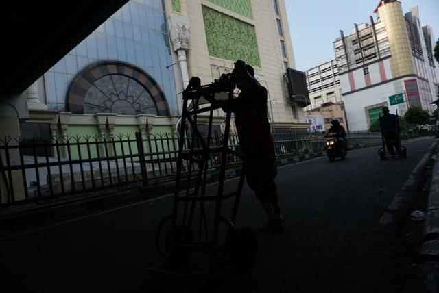 Hercules Sudah 5 Bulan Jadi Tenaga Ahli Perumda Pasar Jaya | kumparan.com