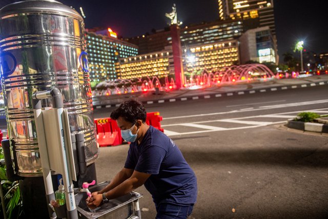 Foto: Suasana Jakarta saat PPKM Level 4 Diperpanjang | kumparan.com
