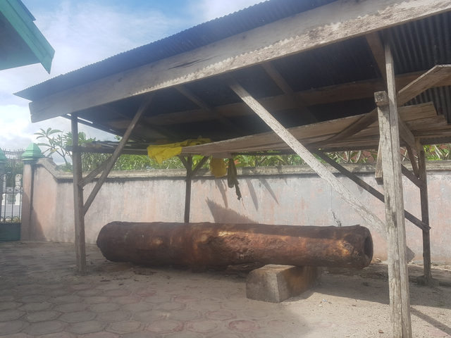 Kisah Penemuan Meriam Kuno di Musala HM Idris Kalteng | kumparan.com