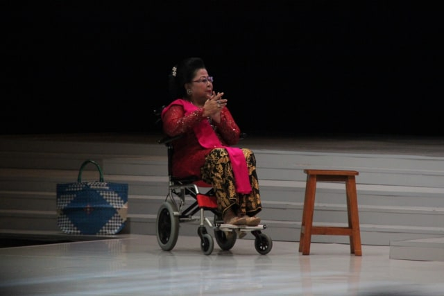 Lirik Lagu Gethuk - Waldjinah, Lagu Daerah Yogyakarta Ciptaan Manthous ...