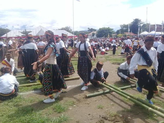 Permainan Tradisional Rangku Alu, Permainan Anak-Anak yang Melatih ...