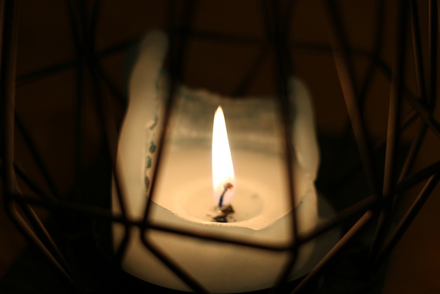 Mengenal Cara Perubahan Wujud Lilin | kumparan.com