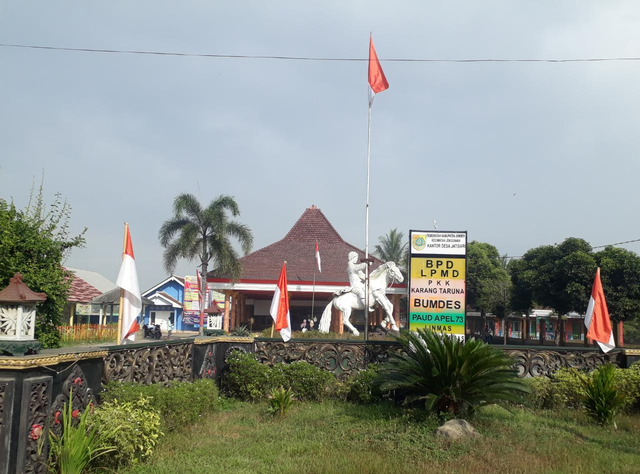 Mahasiswa KKN BTV III UNEJ Menerapkan Inovasi Digital Marketing Pada ... Mahasiswa KKN BTV III UNEJ Menerapkan Inovasi Digital Marketing Pada ...