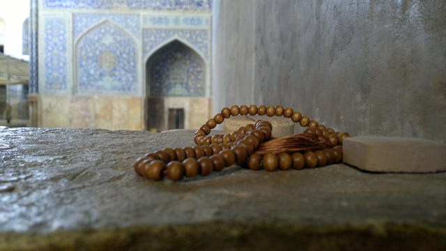 Cara Berdzikir yang Diutamakan Beserta Bacaannya untuk Diamalkan Umat ...