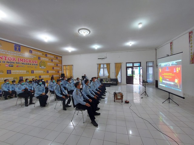 Imigrasi Muara Enim Ikuti Apel Pagi dan Halal Bi Halal Kemenkumham ... Imigrasi Muara Enim Ikuti Apel Pagi dan Halal Bi Halal Kemenkumham ...
