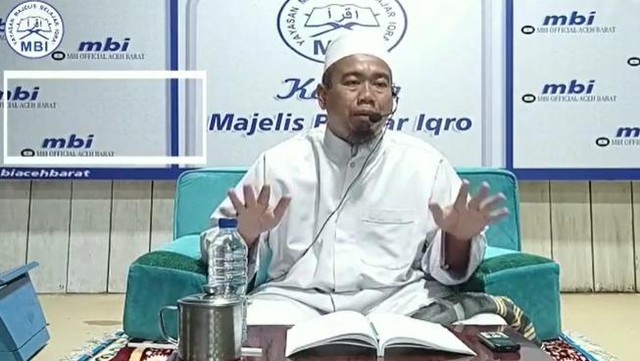 Profil Ustaz Abdullah Akib yang Rumahnya di Aceh Dilempar Bom Molotov | kumparan.com