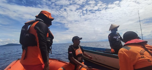5 Hari Pencarian, Nelayan Hilang di Perairan Raja Ampat Belum Ditemukan ...