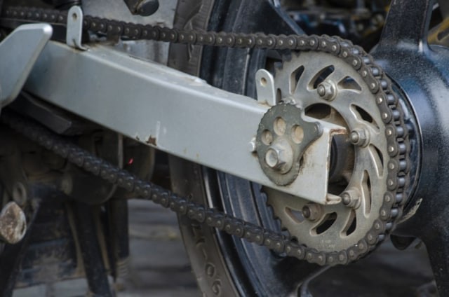 Rantai Motor Kendor, Ini cara Mengencangkannya | kumparan.com