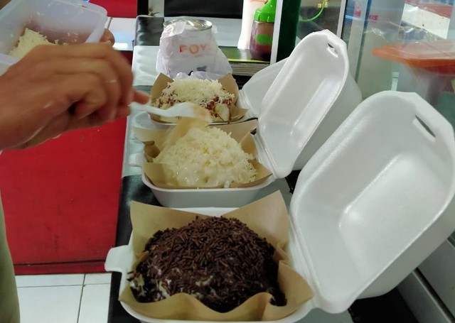 Kelezatan Topping Kekinian Ketan Susu, Wajib Dicoba! | kumparan.com