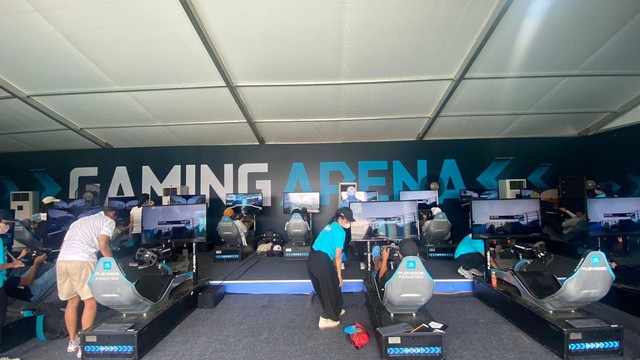 Gaming Arena Tersedia di Formula E Jakarta, Pengunjung Bisa Balapan ...