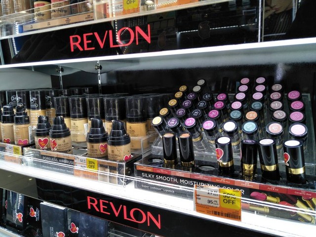 Sejarah Revlon, Brand Kosmetik Raksasa yang Baru Ajukan Permohonan ...