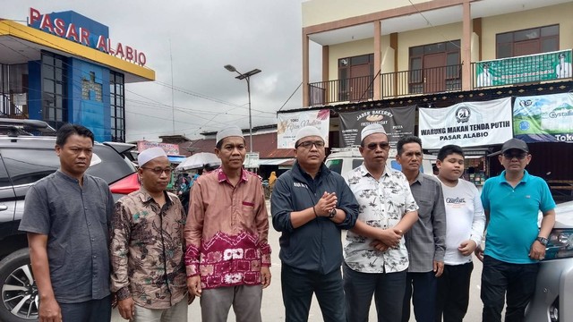 Persatuan Pedagang Akan Laporkan Dugaan Korupsi Pasar Alabio ke KPK ... Persatuan Pedagang Akan Laporkan Dugaan Korupsi Pasar Alabio ke KPK ...