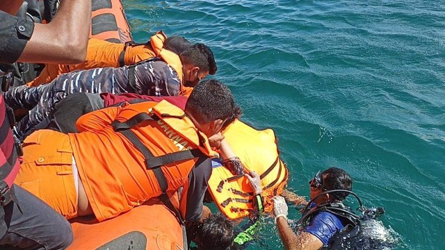 Kronologi Kapal Wisata Tenggelam di Labuan Bajo, 2 Meninggal, 1 Luka Berat | kumparan.com