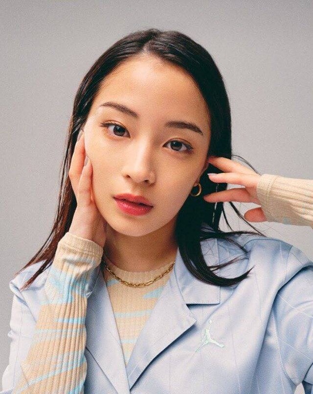 Profil Suzu Hirose Aktris Jepang Yang Dikabarkan Dekat Dengan Kento
