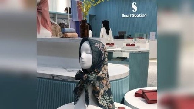 JCM Hadirkan Scarf Station, Brand yang Pakai Bahan dan Sumber Daya ...