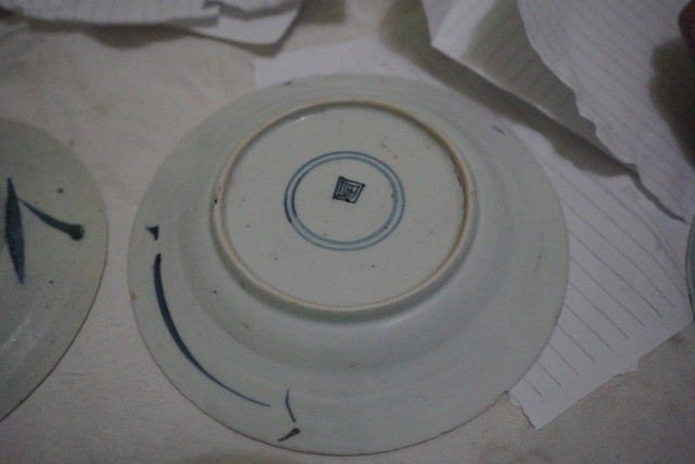 Cerita Warga Ternate Temukan Piring Kuno | kumparan.com