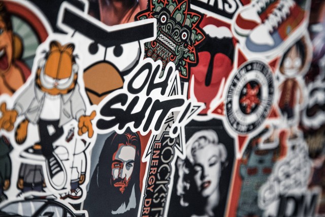 Cara Membuat Stiker Tempel untuk Mempromosikan Produk | kumparan.com