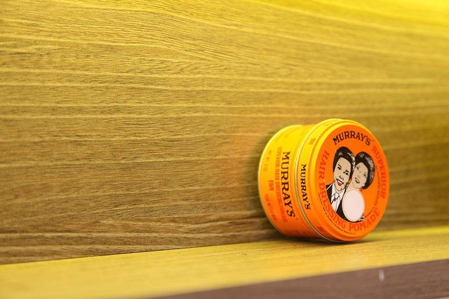 8 Produk Pomade Terbaik untuk Berbagai Jenis Rambut | kumparan.com