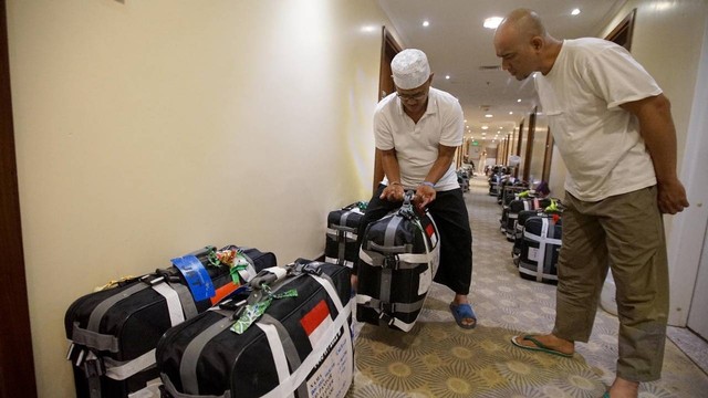 6 Kloter Pertama Jemaah Haji Pulang ke Indonesia 15 Juli: DKI hingga Solo | kumparan.com