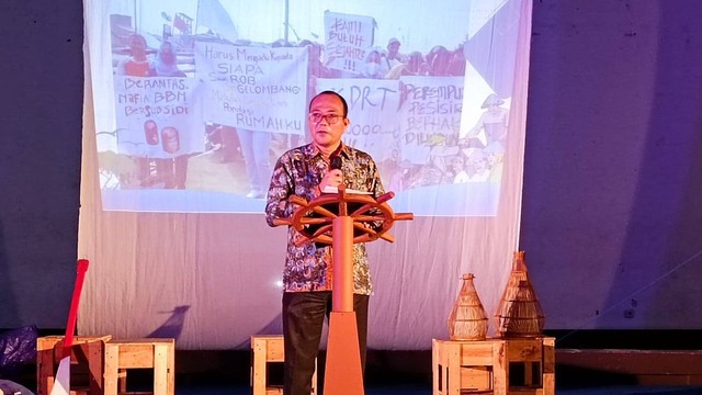 Nelayan Tradisional Teriak Masalah BBM hingga Laut Dikaveling ...