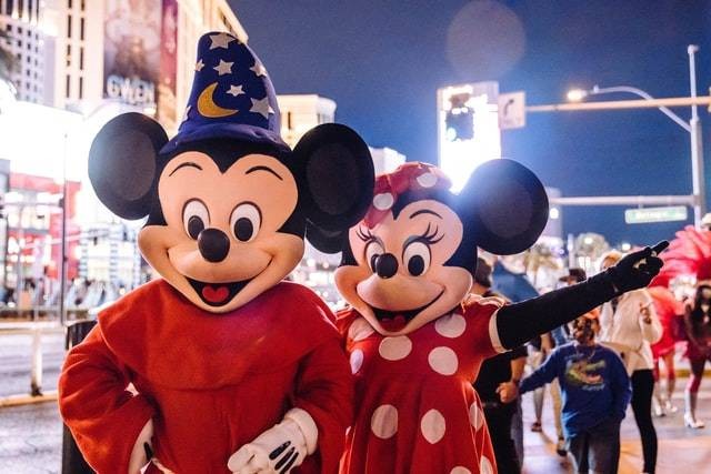 Kunci Jawaban TTS: Nama Teman Mickey Mouse | kumparan.com