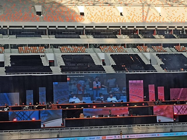 Pakai Slayer ‘Gue Persija’, Anies Bersiap Resmikan JIS Hari Ini ...