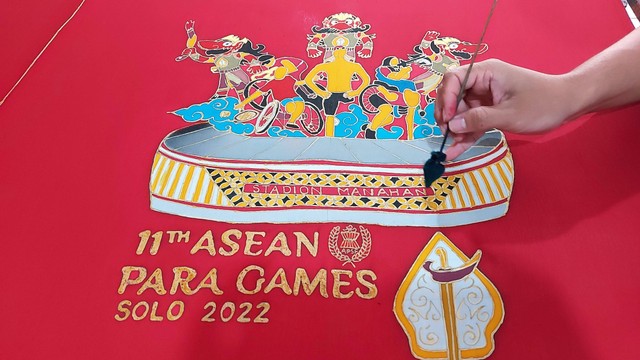 Sambut ASEAN Para Games, Perajin Batik Difabel Solo Buat Batik Motif ...