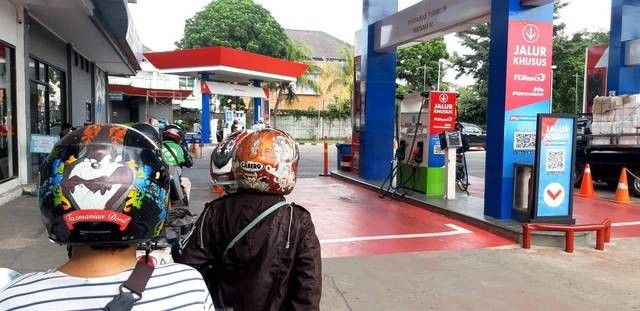 Pertamina Buka Pendaftaran Pembelian Pertalite dan Biosolar di ...