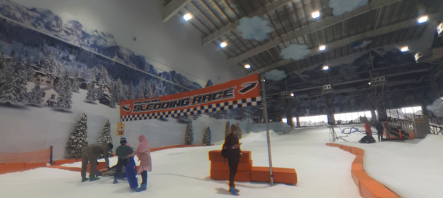 Trans Snow World Ada di Mana Saja? Ini Daftar Lokasinya | kumparan.com