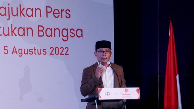 Ridwan Kamil Berpantun: Kita Doakan Pak Prabowo Jadi Presiden ... Ridwan Kamil Berpantun: Kita Doakan Pak Prabowo Jadi Presiden ...