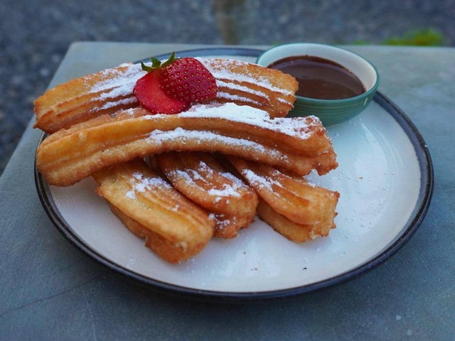 Semesta Coffee: Cafe ala Industrial di Kabupaten Pringsewu, Lampung ...