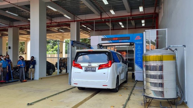 Melihat Fasilitas Rupbasan KPK, Ada Ratusan Slot Parkir-Alat Cuci Mobil Otomatis | kumparan.com