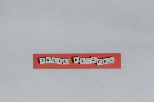 Mengenal Apa Itu Panic Attack beserta Gejala dan Cara Mencegahnya ... Mengenal Apa Itu Panic Attack beserta Gejala dan Cara Mencegahnya ...