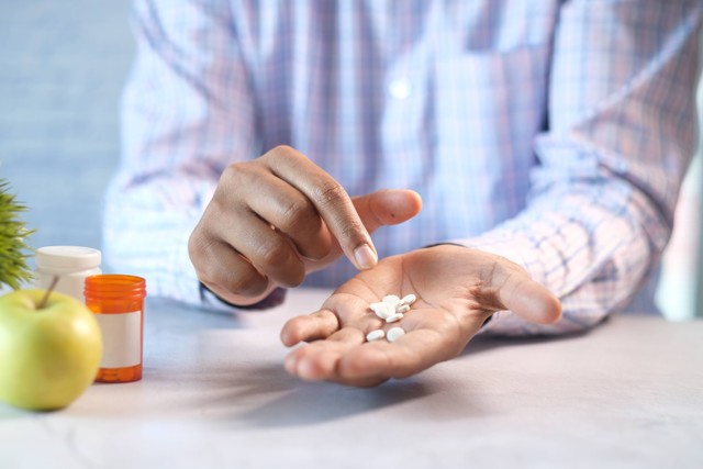 Antihistamin: Manfaat, Dosis, Aturan Pakai, dan Efek Samping | kumparan.com
