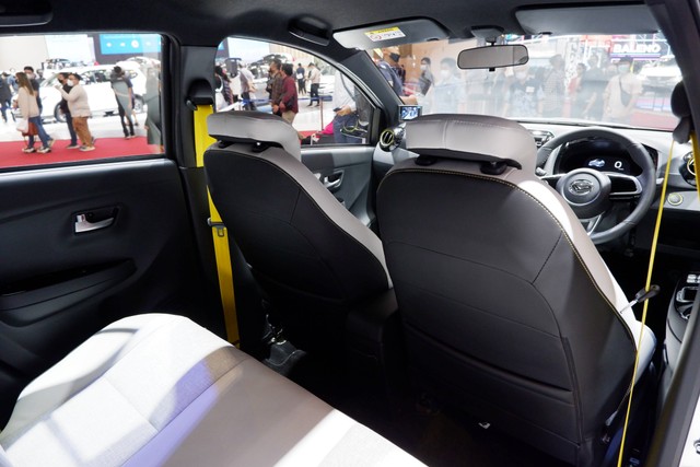 Foto: Lebih Dekat dengan Daihatsu Ayla EV, LCGC Tanpa Knalpot ...