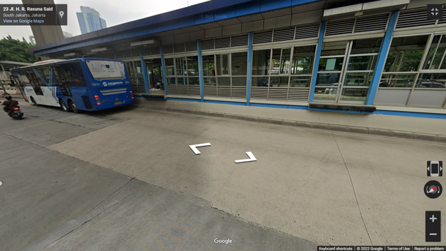 Di mana Halte Busway Terdekat dari Lotte Shopping Avenue? Ini Lokasinya ...