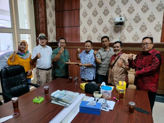 Ketua DPRD DIY Siap Pimpin PWI DIY di Porwanas 2022 | kumparan.com