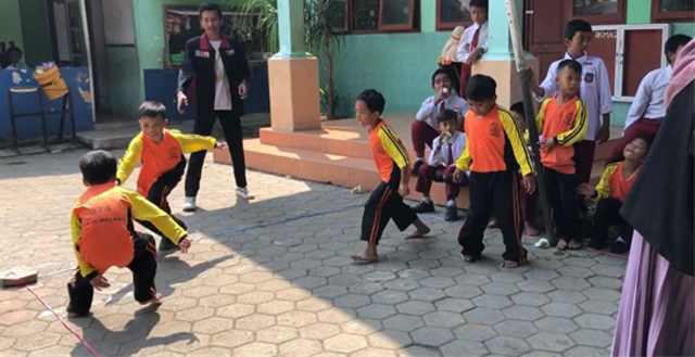 Pengenalan Permainan Tradisional Gobak Sodor Oleh Mahasiswa PMM UMM ...