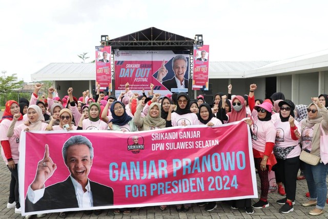 Perempuan Milenial di Bone Dukung Ganjar Presiden: 'Serat Kartini' Jadi Program | kumparan.com