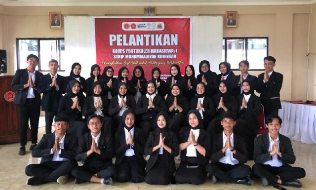 Resmi Dilantik, Korps Protokoler Mahasiswa STKIP Muhammadiyah Kuningan ...
