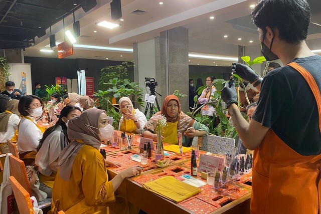 360 Ladies: Serunya Meracik Sabun dengan Essential Oil di Atsiri ...