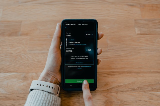 Mudah! Ini Cara Top Up JakCard lewat Mobile Banking | kumparan.com